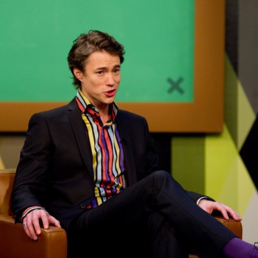 Tom Wisdom – Molly Moon's World